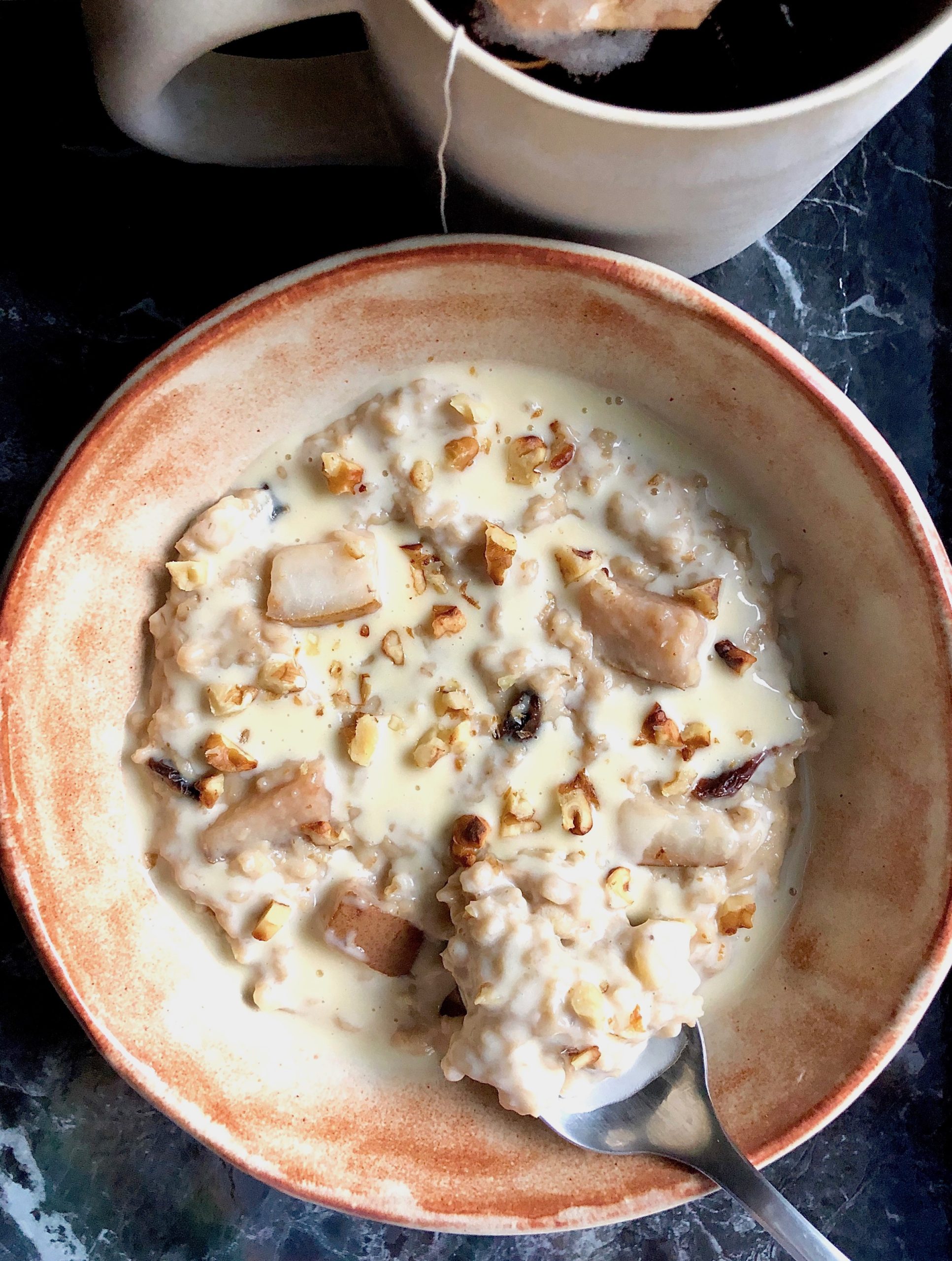 Earl Grey Oats with Pear and Honey Cream | MAK and Her Cheese